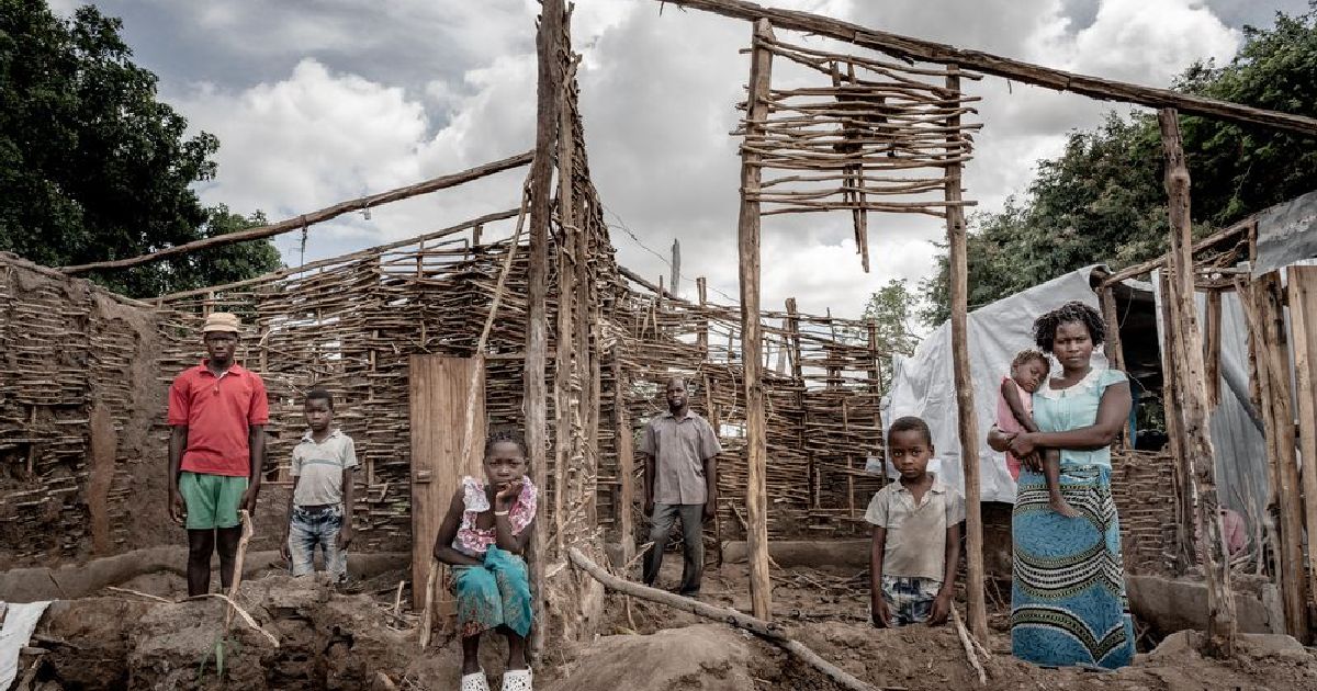 Jelle Krings - Stories of Idai | LensCulture