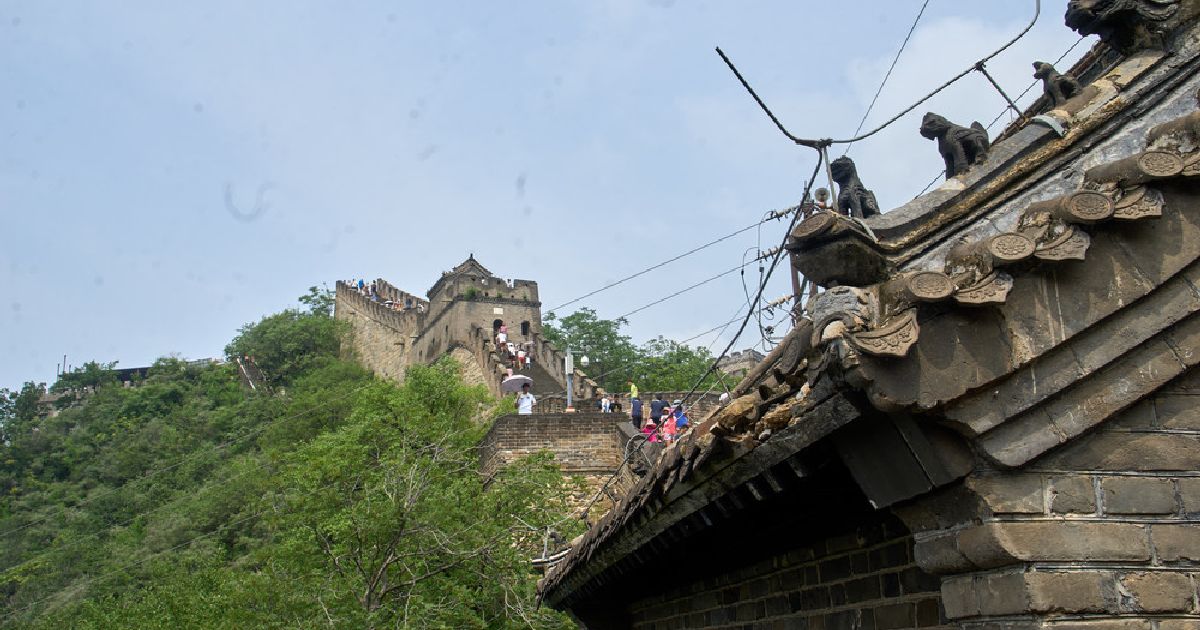 Leon Yin - A Dialogue of Cultures: China and America through the Lens ...