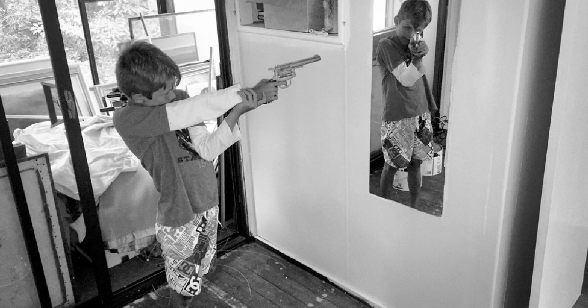 Luke Duggan - Luke black and white lens | LensCulture