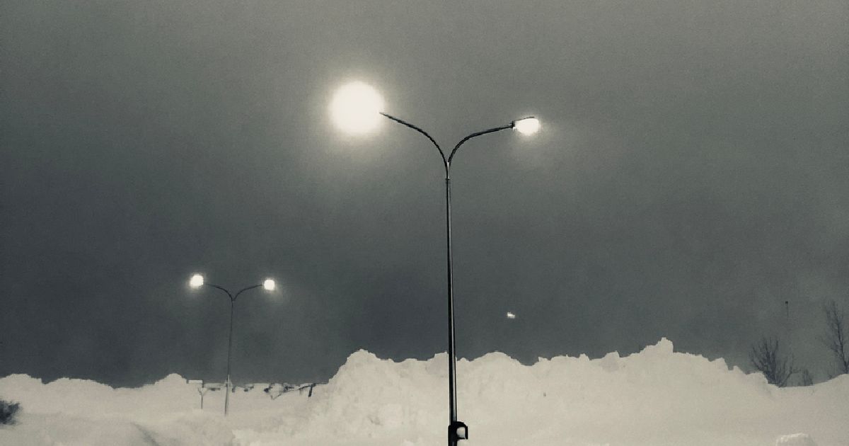 Jean Larson - The Day Before The Avalanches Fell | LensCulture