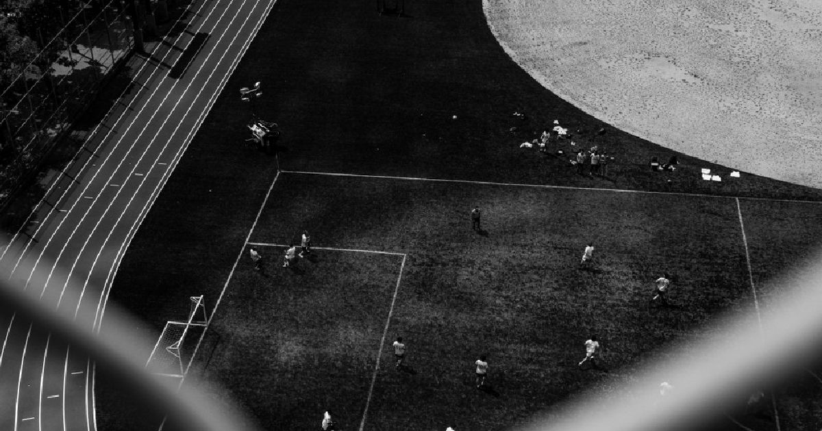 Julian Curry - Untitled | LensCulture