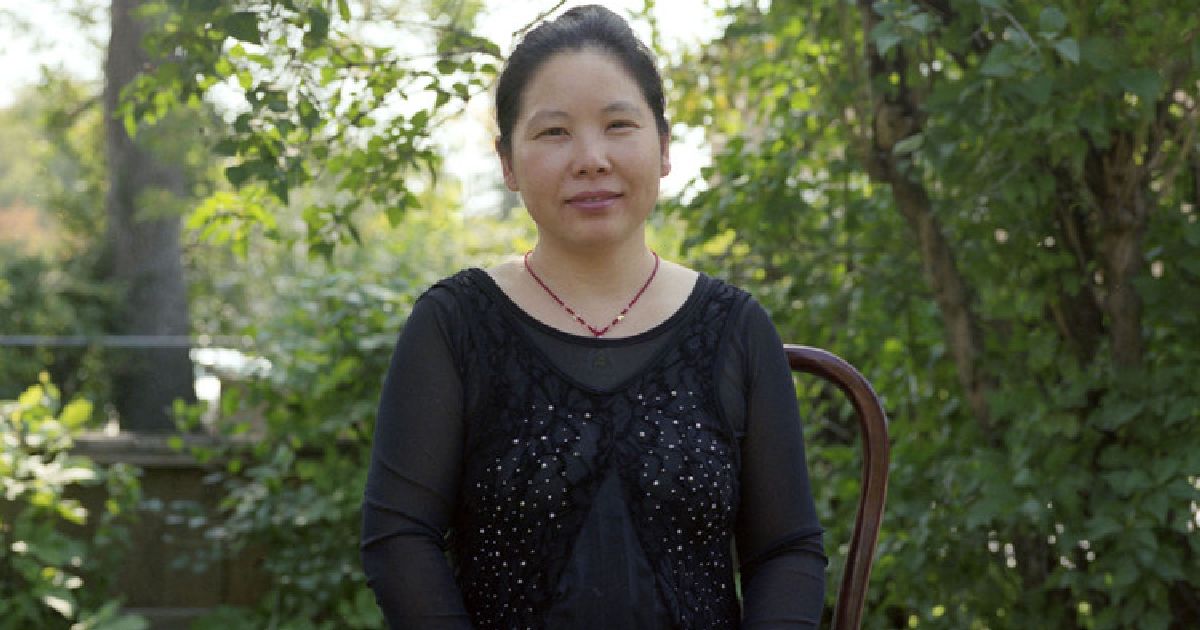 Daisy Wu - The Chair | LensCulture