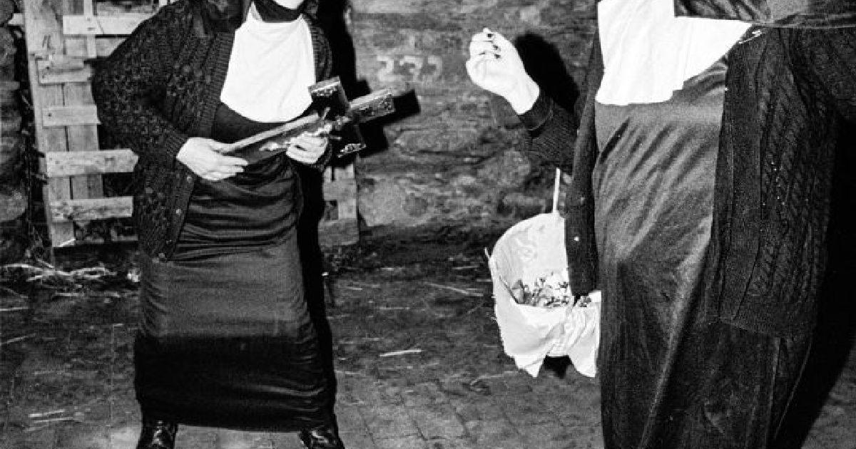 Paolo Rinelli - En Fiesta | LensCulture