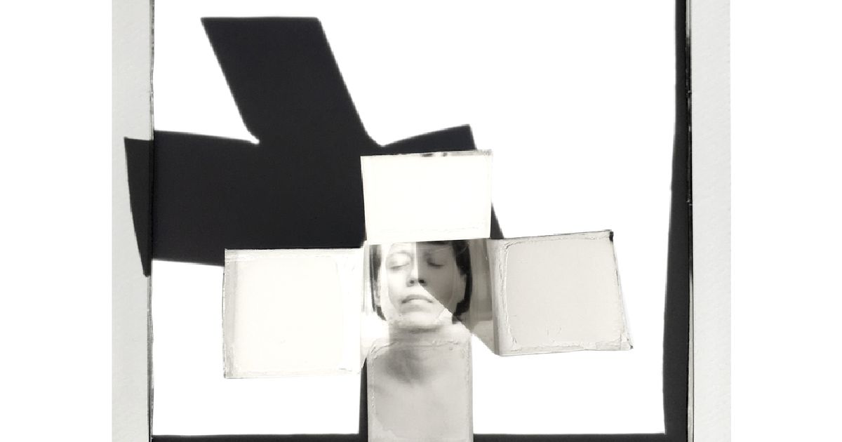 Sabrina Komár - In and outside | LensCulture